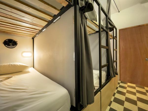 Baku Laureles Hostel - Itagüi