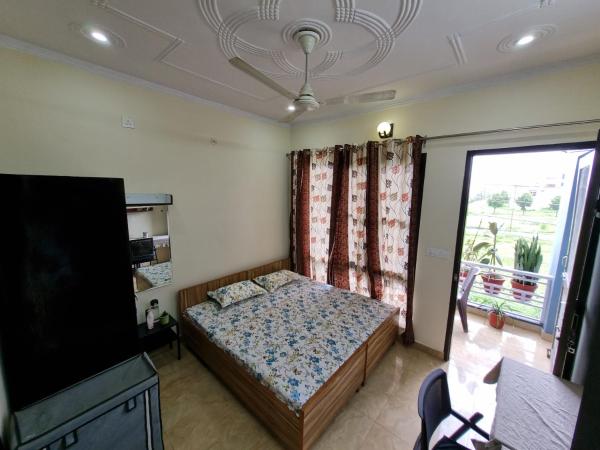 Homtel-1bedroom Home Stay By Pushpanjali Qlh - Dehradun
