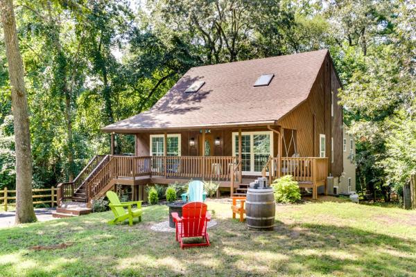 5 Mi To Rehoboth Beach Home With Backyard! - Lewes, DE