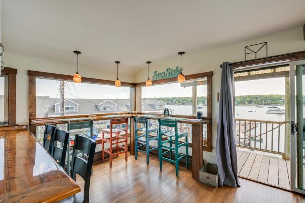 Ocean-view Apt In The Heart Of Southwest Harbor! - Maine