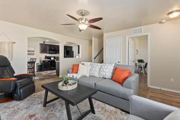 Spacious Home Near Topgolf, Parks And Shopping - Meridian, ID