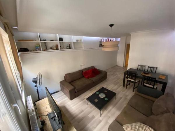 Large Apartment With A Balcony In Central Kadıköy - İstanbul