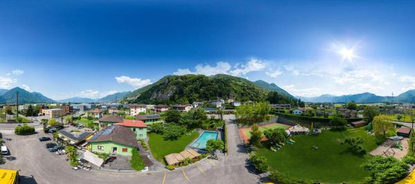 Bamboohouse Motel Riazzino - Switzerland