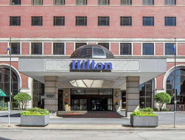 Hilton Minneapolis - Minneapolis, MN