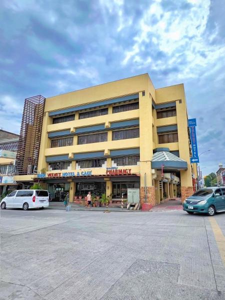 Blue Velvet Hotel -Cm Recto - Davao
