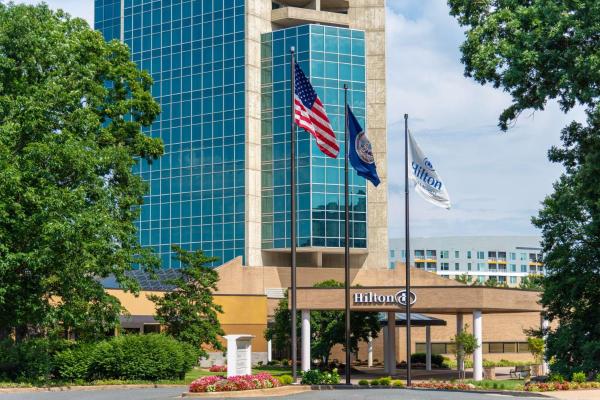 Hilton Alexandria Mark Center - Arlington, VA