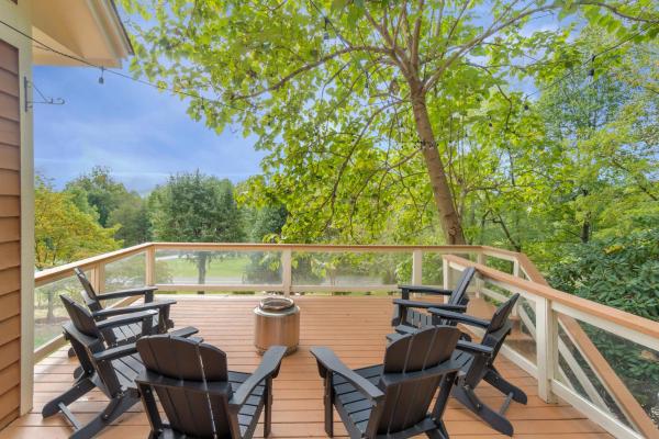 151escape - 5-star Group Fun! Game Room/bar/deck/4ktvs - Shenandoah National Park