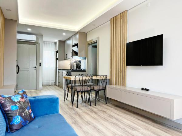 Kemer Sunrise Suit - Kemer