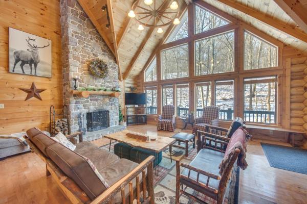 Grand 4,000 Sq Ft House - 11 Miles To Lancaster! - Lancaster