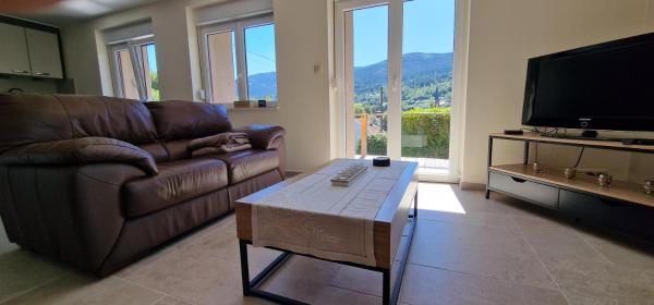 Gîte Moderne Et Calme Avec Local Séparé Pour Skis Et Vélos - La Bresse