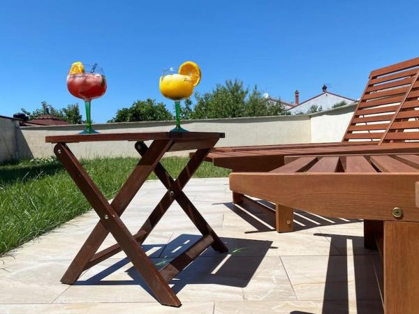 Apartment Mihael - Fažana