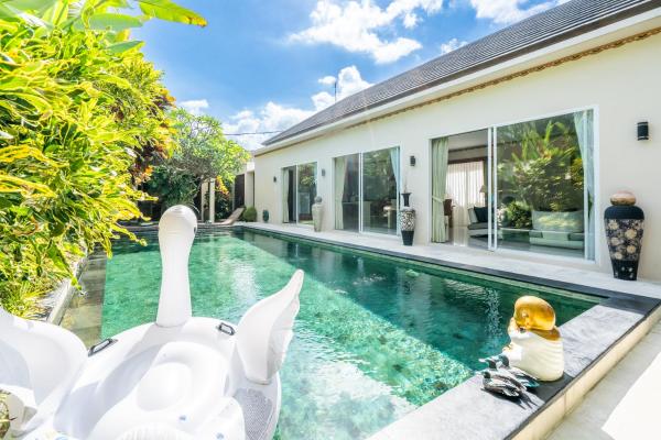 Villa Alitura Seminyak 3br - Denpasar