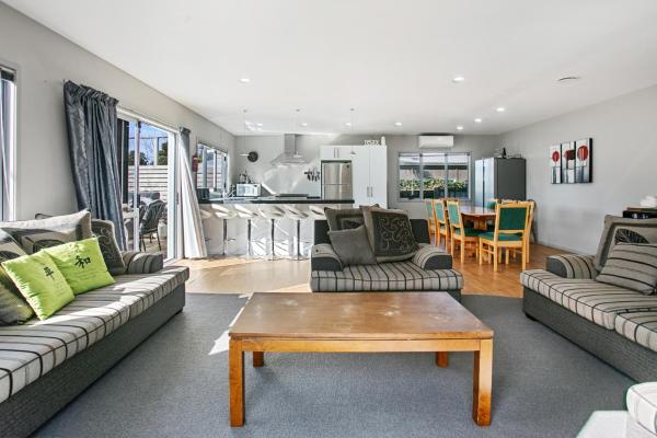 Family Harmony - Waihi Beach Holiday Home - Waihi