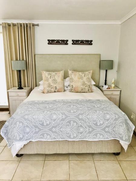 10 Van Der Westhuizen Apartment B - Western Cape
