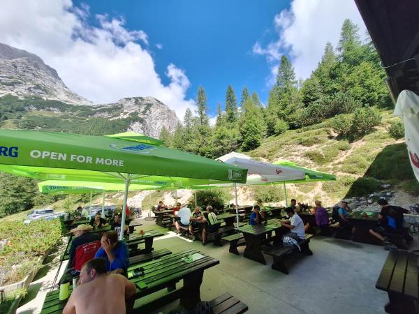 Tičarjev Dom At Vrsic Pass - Soča