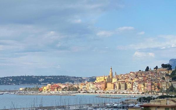 Mansfield Vue Carte Postale Terrasse Piscine 2 - Menton