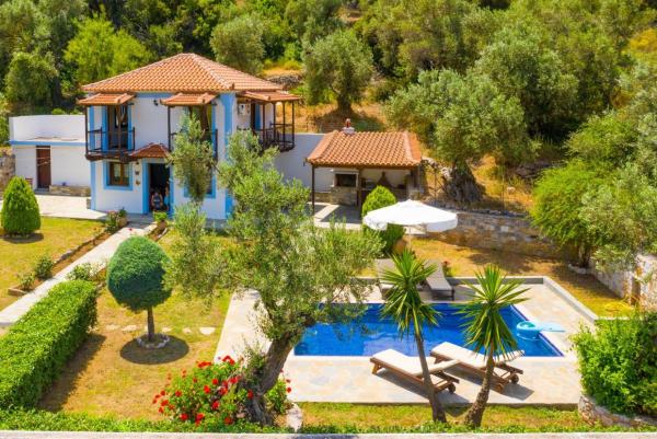 Villa Glysteri Large Private Pool Walk To Beach A C - 2125 - Скопелос