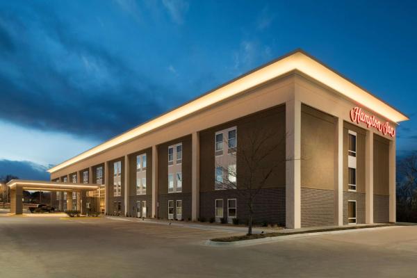 Hampton Inn Lawrence - Lawrence, KS
