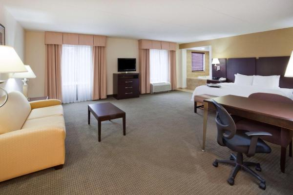 Hampton Inn & Suites Lino Lakes - White Bear Lake, MN