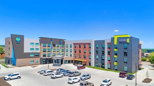Tru By Hilton Omaha I 80 At 72nd Street, Ne - Omaha, NE