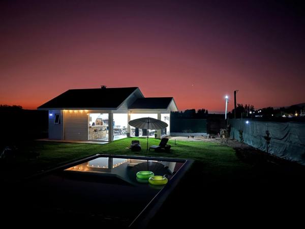 Gran Casa Para 14 Personas Con Cancha De Pickleball - Limache