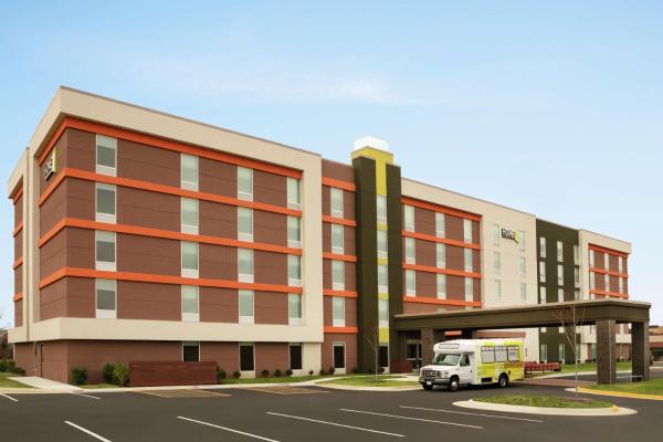 Home2 Suites By Hilton Chantilly Dulles Airport - Gainesville, VA