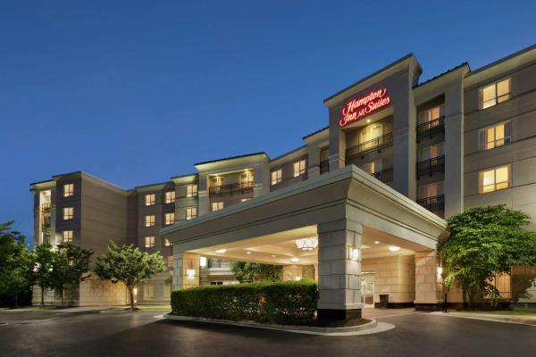 Hampton Inn & Suites Washington-dulles International Airport - Herndon, VA