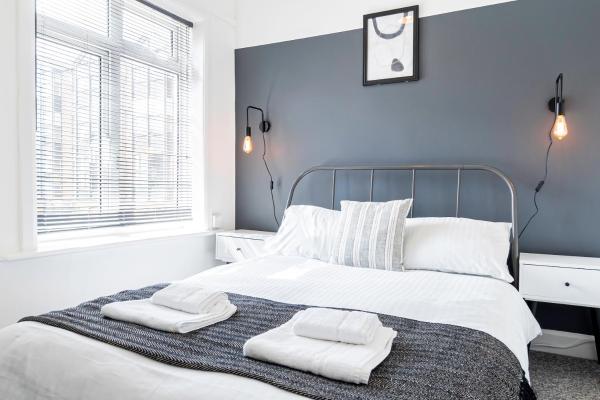 City Centre 3 Bed 8 Guest Parking Near Mayflower - Southampton