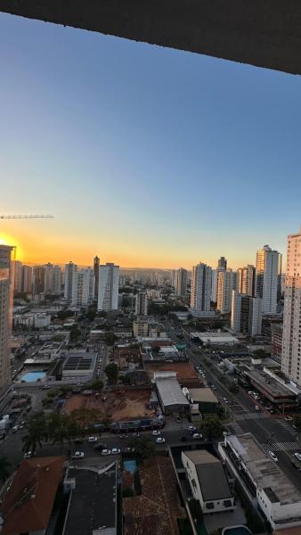 Moderno E Estiloso Apartamento - 戈亞尼亞