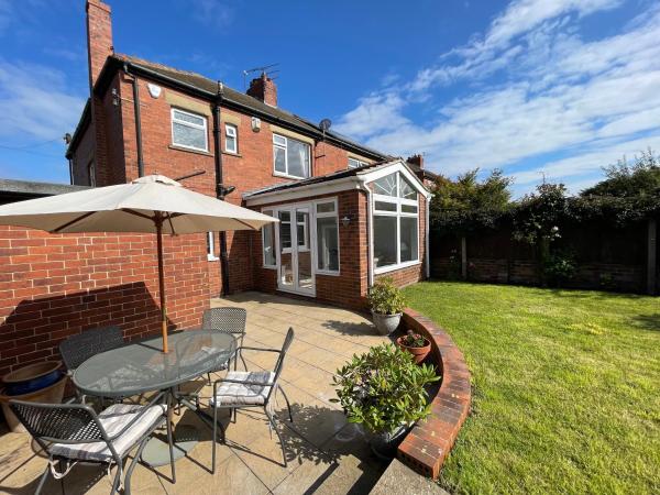 Seaview House, Tynemouth - Luxury Family Holiday Home - Tynemouth