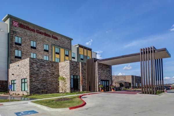 Hilton Garden Inn Topeka - Topeka, KS