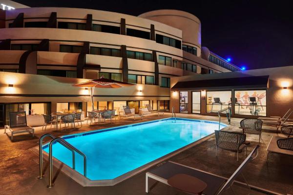 Doubletree By Hilton Fullerton - Brea, CA