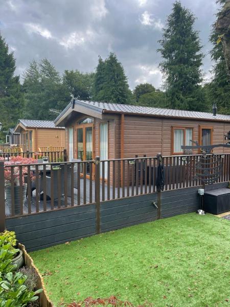 Honeycomb Lodge - 法夫