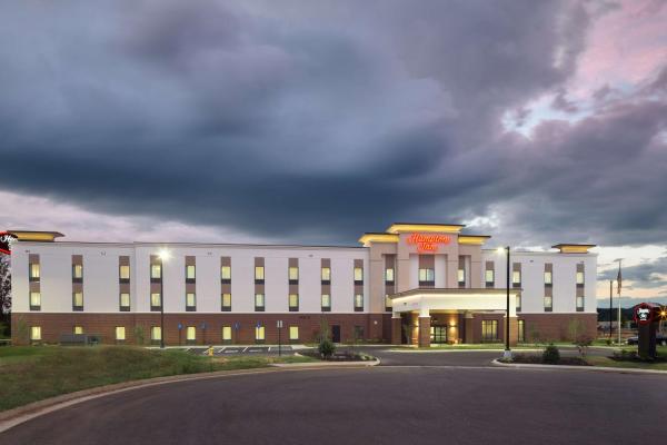 Hampton Inn Morristown, I-81, Tn - White Pine, TN