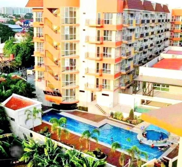 The Lancris Residences, 2 Bedrooms, 1 Bathroom, Living-room, Kitchen & Pool Is Free - Taguig