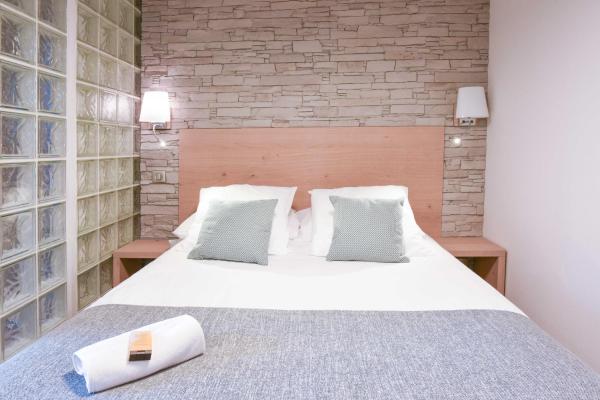 Logis Auberge Du Relais - Hôtel & Restaurant - Salies-de-Béarn