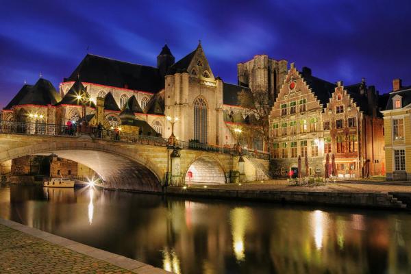 Hostel Uppelink - Ghent (Belgium)