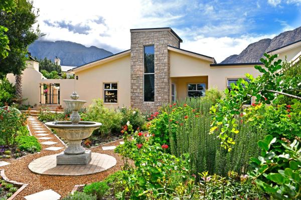 Lovely Self-catering Home, In Quiet Area, 10 Minutes Walk To Restaurants No01 - Franschhoek