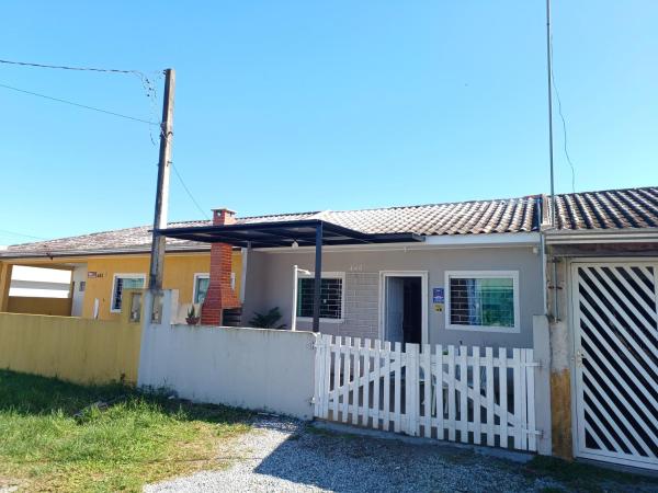 Excelente Casa Na Praia Em Matinhos Pr. 600 Metros Da Praia. - Matinhos
