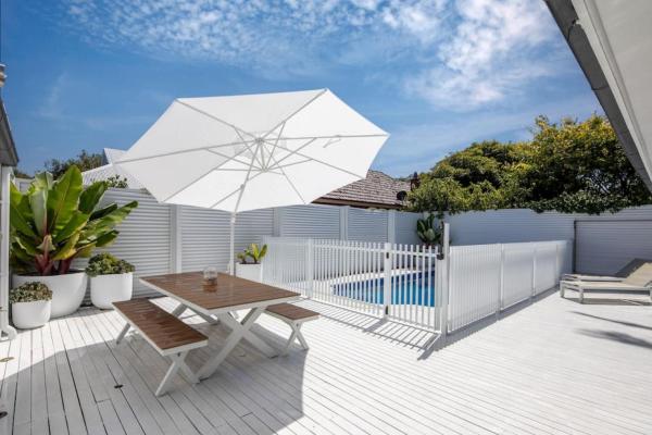 The Oslo On Broadway With Pool Villa 1 - Glenelg