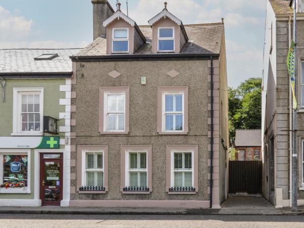 The River House - Letterkenny