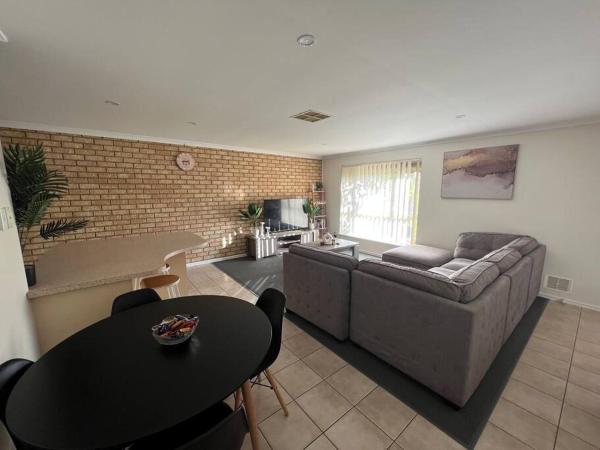 Tupper Retreat - Kalgoorlie - Boulder