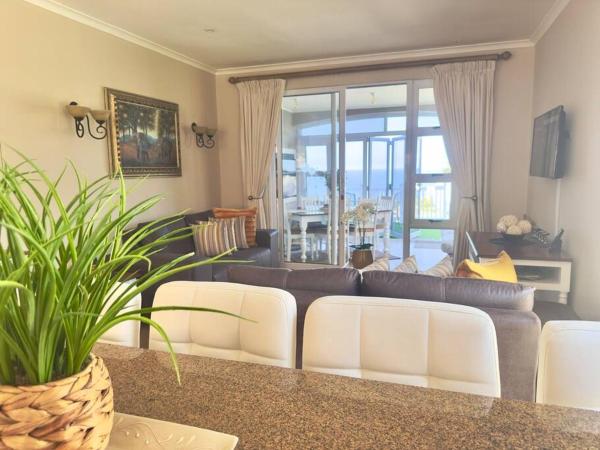 Luxury Lifestyle Villa - Mossel Bay