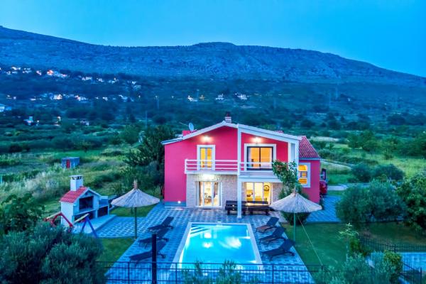 Villa With Private Pool, Near Split - Omiš