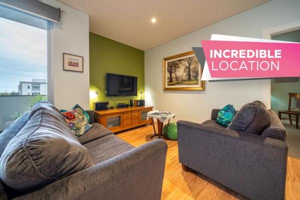 Get Comfy On Frew St - Blackwood