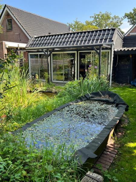 Romantic Little 1 Bedroom House In Old Garden - Drenthe