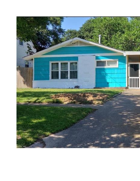 The Beach Cottage - Norfolk, VA