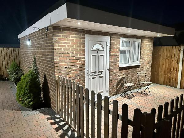 Beautiful 1-bed Modern Luxury Apartment In Luton - Dunstable