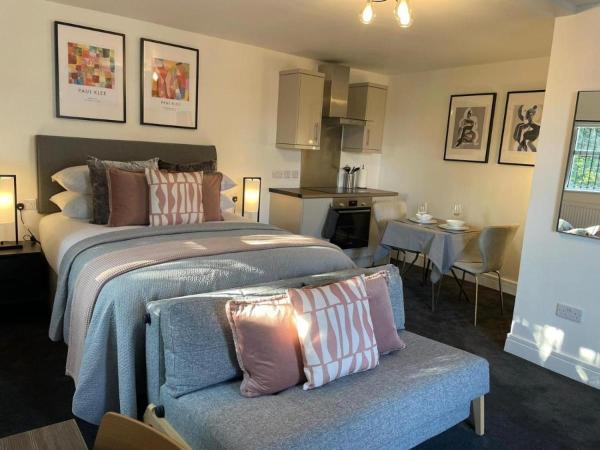The Woden Boutique Hotel Walsall M6 J9 - Sandwell District