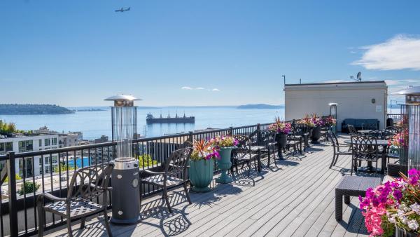The Mediterranean Inn - Seattle, WA